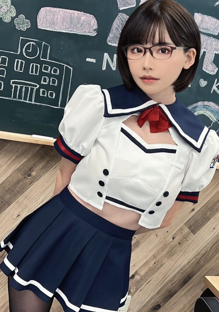 Eimi Fukada เอมิ ฟูคาดะ ดาราเอวี ยอดฮิต ติดกระแส มาแรง 18+