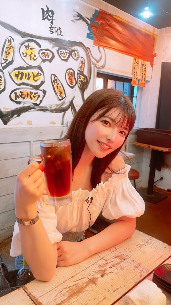 Uehara Ai แจกวาร์ป ดาราเอวี นางเอกเอวี หนังผู้ใหญ่ ยอดฮิต 18+