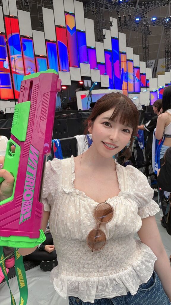 Uehara Ai แจกวาร์ป ดาราเอวี นางเอกเอวี หนังผู้ใหญ่ ยอดฮิต 18+