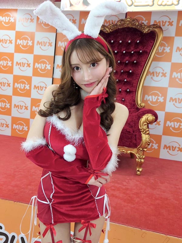 Rin Hachimitsu ประวัติ ดาราเอวี สาวสวย อกโต วาร์ปหนังผู้ใหญ่ 18+