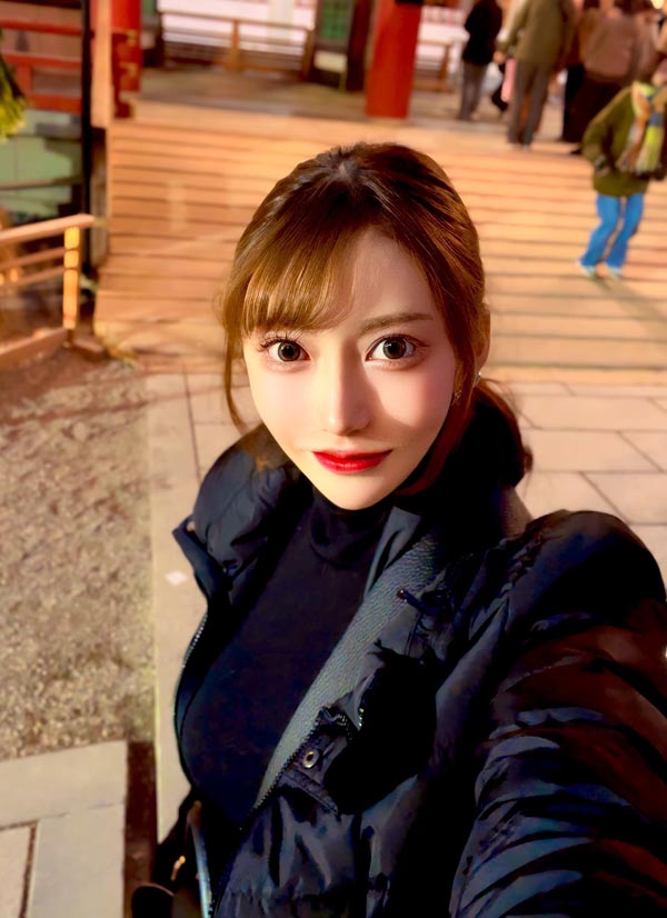 Rin Hachimitsu ประวัติ ดาราเอวี สาวสวย อกโต วาร์ปหนังผู้ใหญ่ 18+