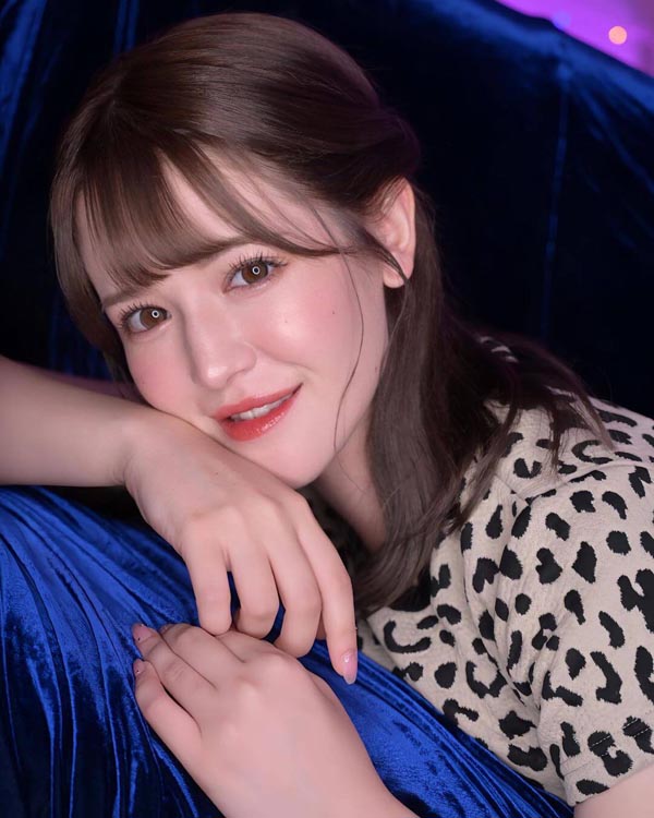 Ema Chizuru ประวัติ นักแสดง เอวีหญิง มาแรง วาร์ป หนังผู้ใหญ่ 18+