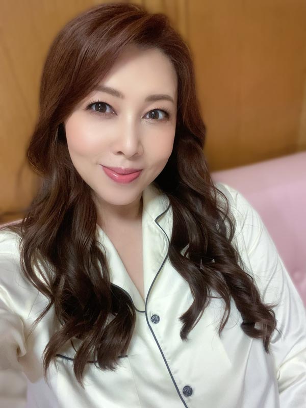 Yumi Kazama ดารา jav ยูมิ คาซามะ AV วาร์ป หนังผู้ใหญ่ ยอดฮิต 18+