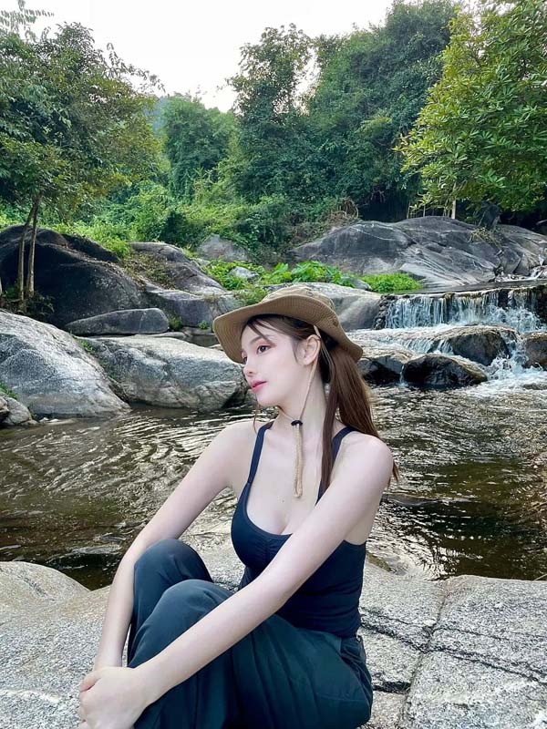 Pu Preaw แจกวาร์ป ปูเปรี้ยว สาวหมวย อกโต สงกรานต์ เด็ดจัด แซ่บ 18+